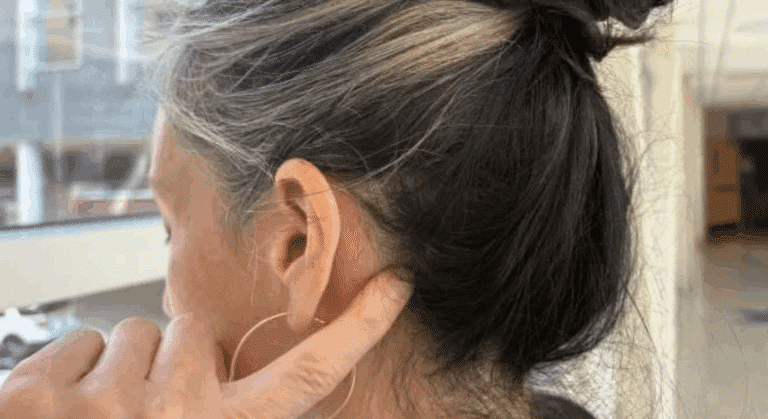 7 Pressure Points for Sleep to Help You Fall Asleep Faster - Easy Rest